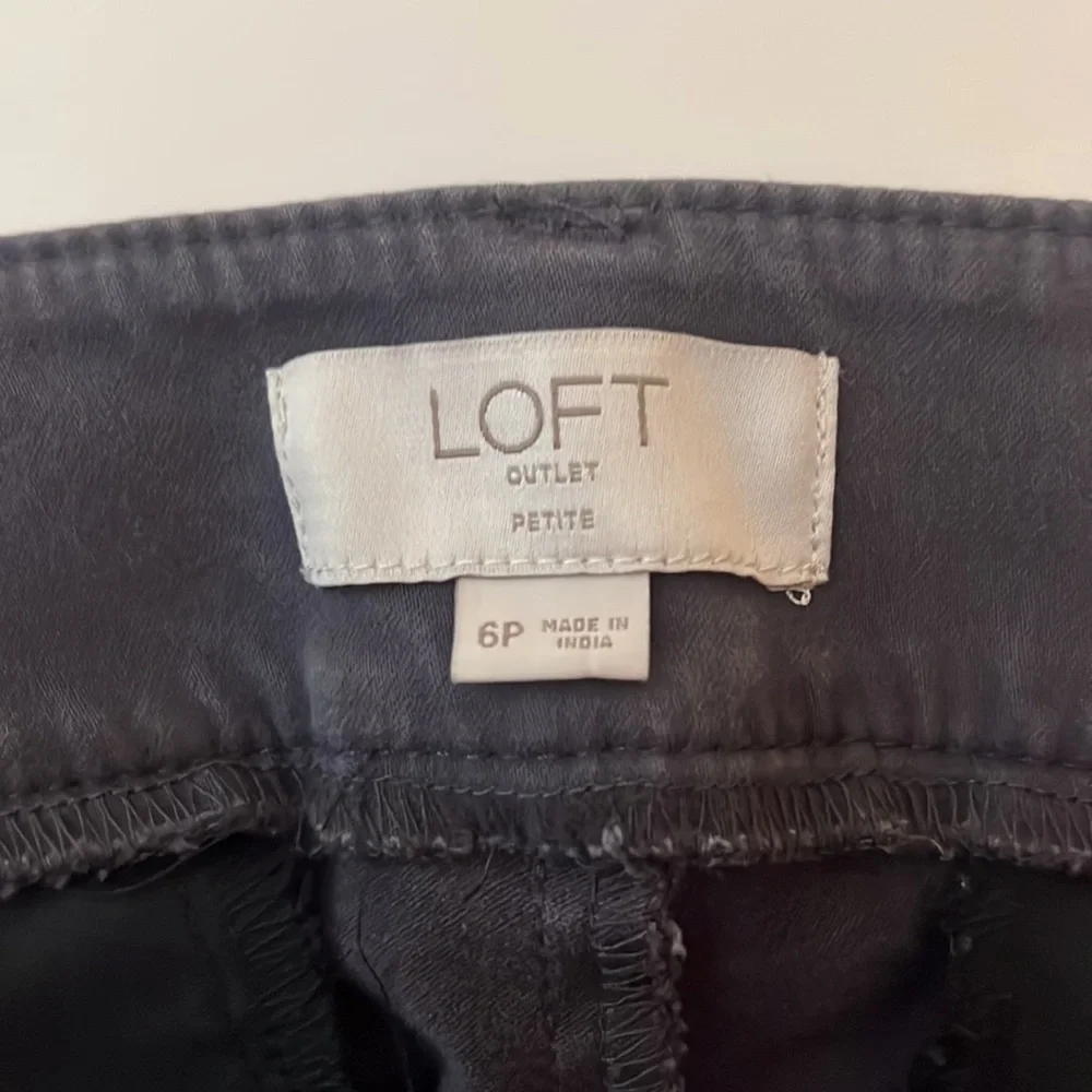 LOFT | Pants & Jumpsuits | Loft Outlet Skinny Ankle Petite Dark Grey ...